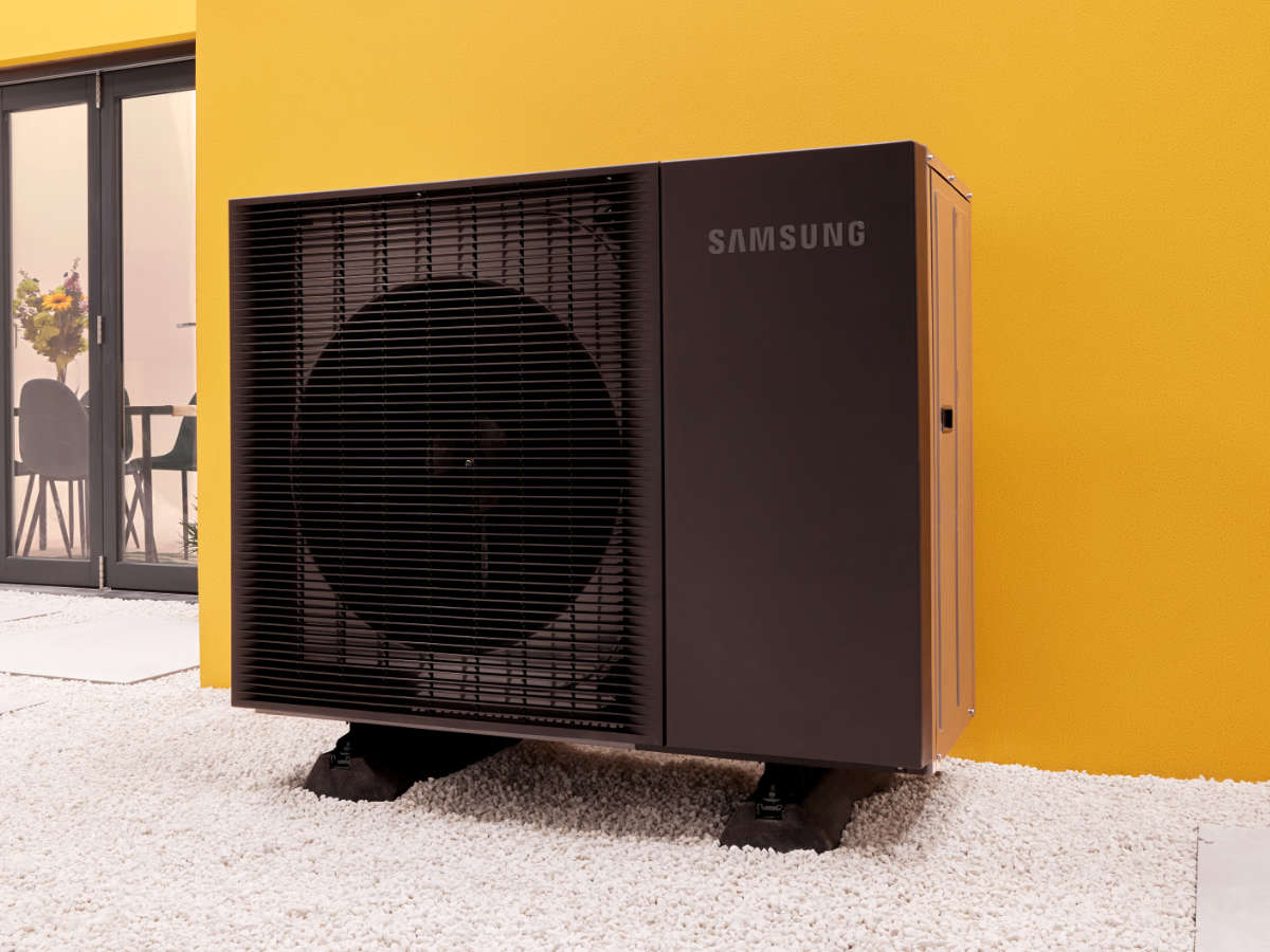 The Air Source Heat Pump Maintenance Manual